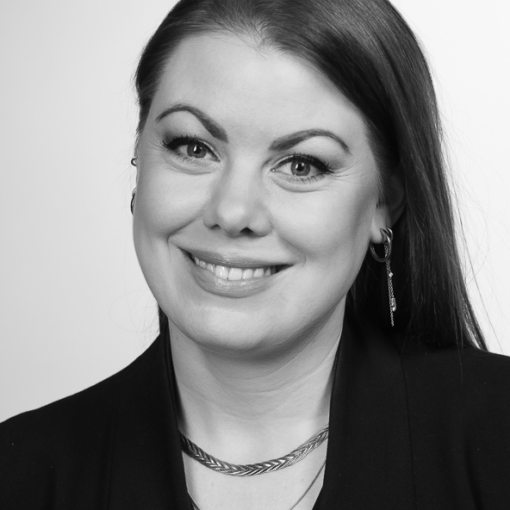 ÞÓRUNN ARNARDÓTTIR - Mannverk